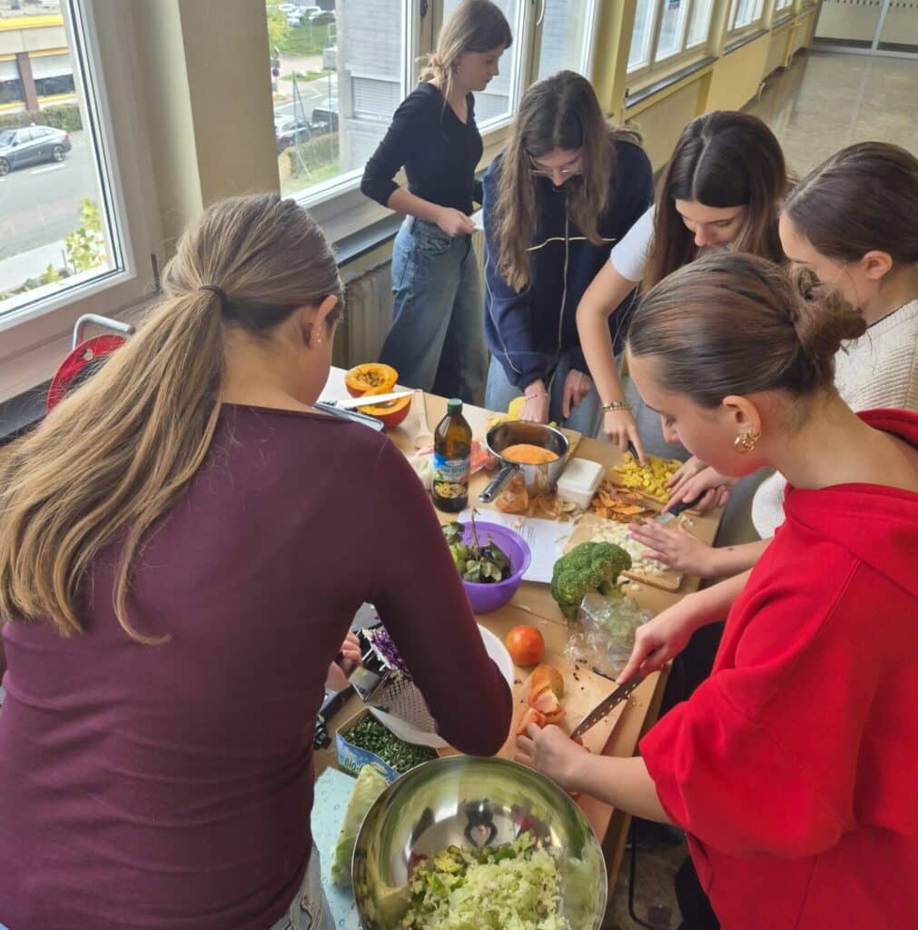 Mein Essen – Meine Zukunft - Gymnasium Leibnitz